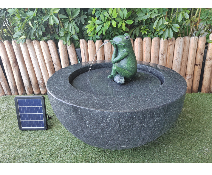 Solar Powered Water Fountains with Solar Panel Water Features - Gidita ...